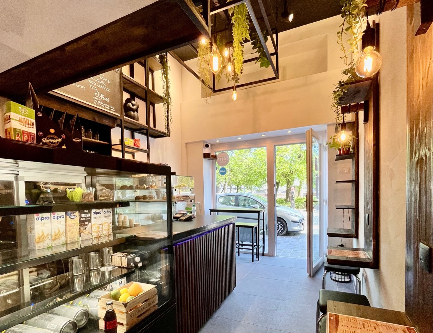 Luna Café - Guide.me